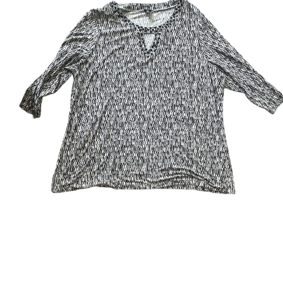 Rafaella | Tops | Rafaella Black And White Patterned 34 Length Top For ...